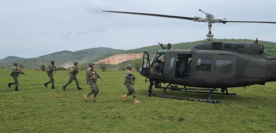 Obuka deklarisane čete 1/6. pbr sa helikopterima